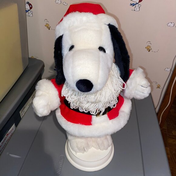 Santa'S Best | Holiday | Vintage 9s Santas Best Santa Snoopy Animated ...